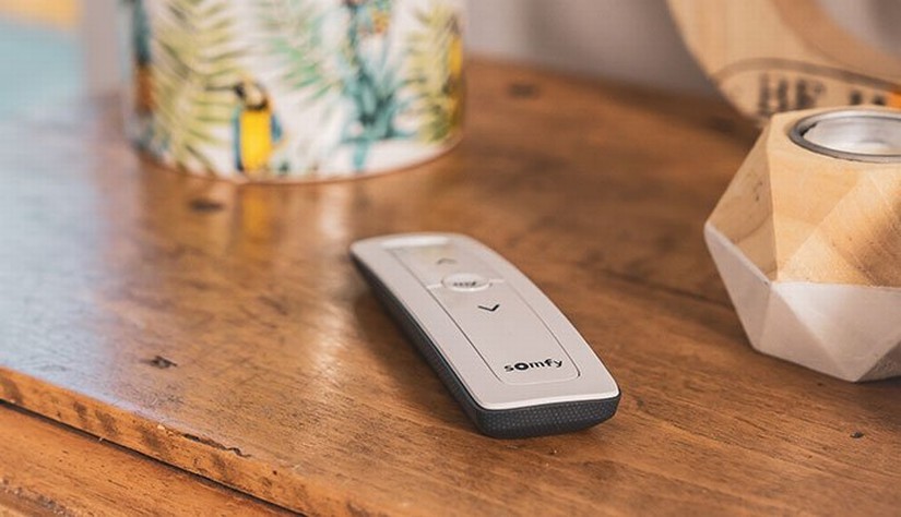 Motorized Shades & Blinds Powered by Somfy