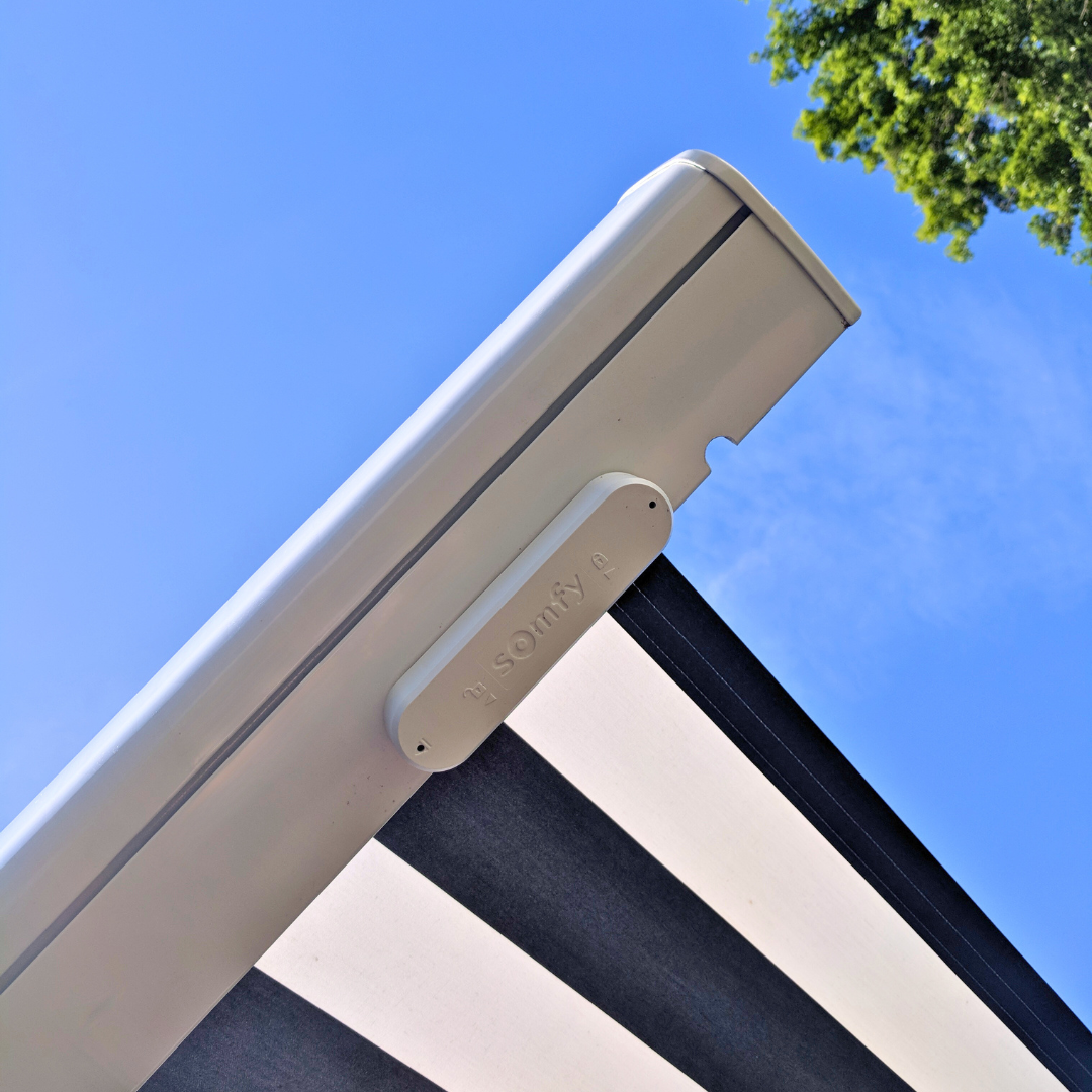 Inspiration & Ideas: Transform Your Outdoor Space with a Motorized Awning